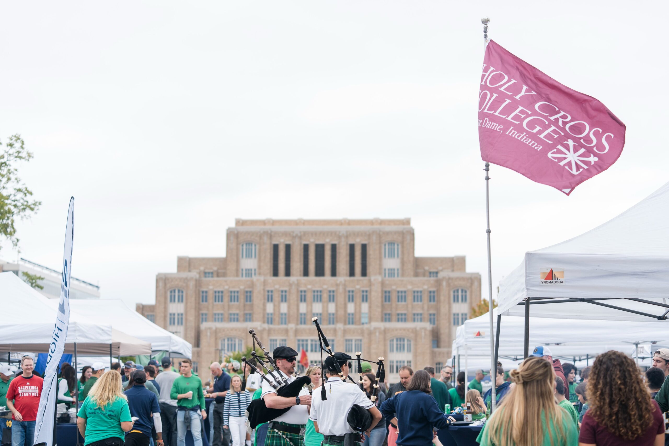 Holy Cross Parking: Your First Stop for Fighting Irish Football - Holy ...